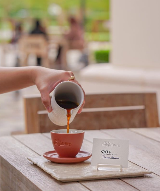 Two Neighbors (Asian) in Dubai | Get Contact Number, Address, Reviews ...