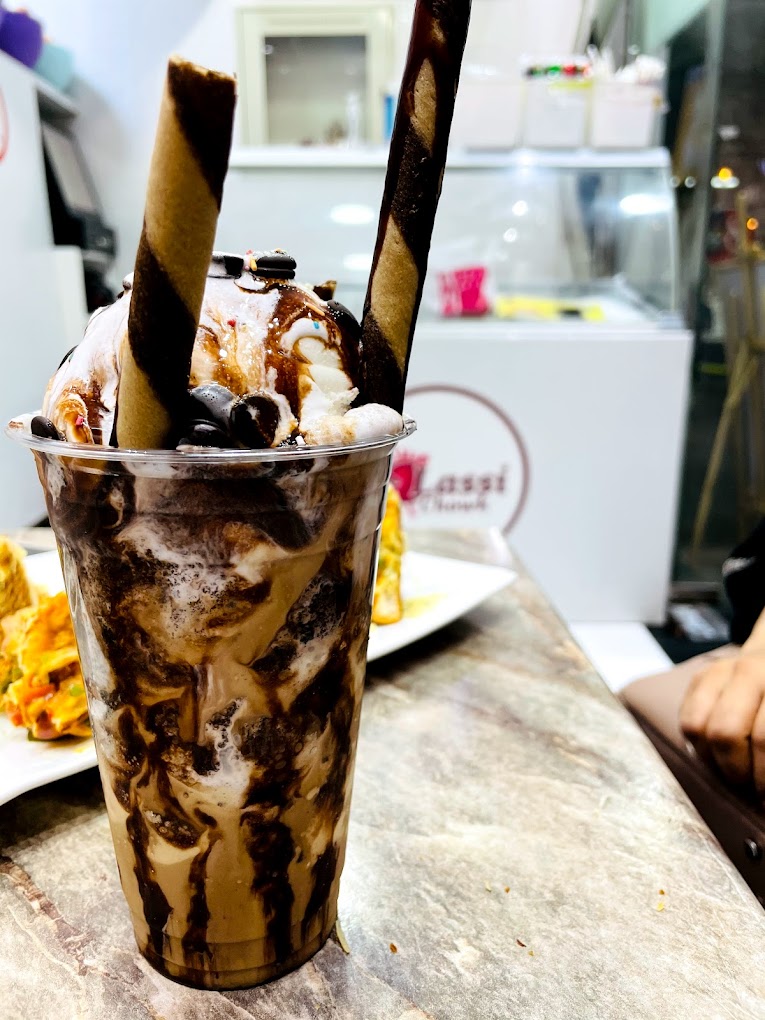 Lassi Chowk Cafe (Ice Cream Parlors) in Bur Dubai | Get Contact Number ...