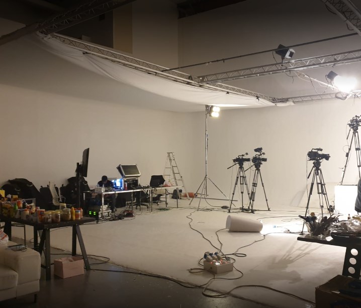 The Studio Dubai (Photography Service) in Dubai | Get Contact Number ...