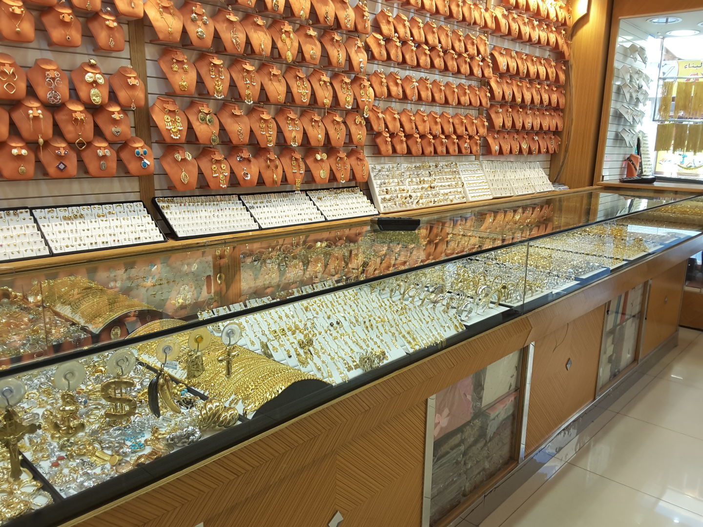 Faiz Jewellery LLC (Silver) in Al Satwa | Get Contact Number, Address ...