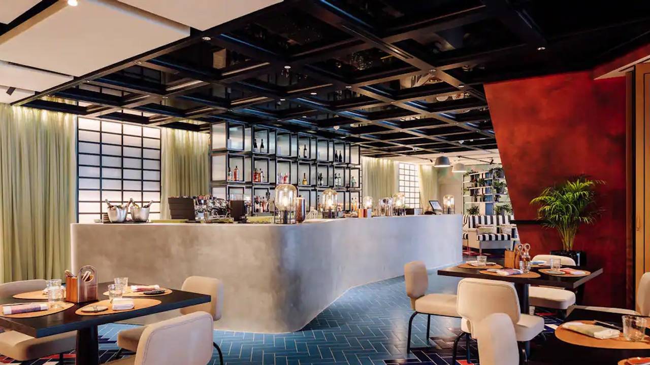 Central Cosmo Tapas and Bar (Bars) in Business Bay | Get Contact Number ...