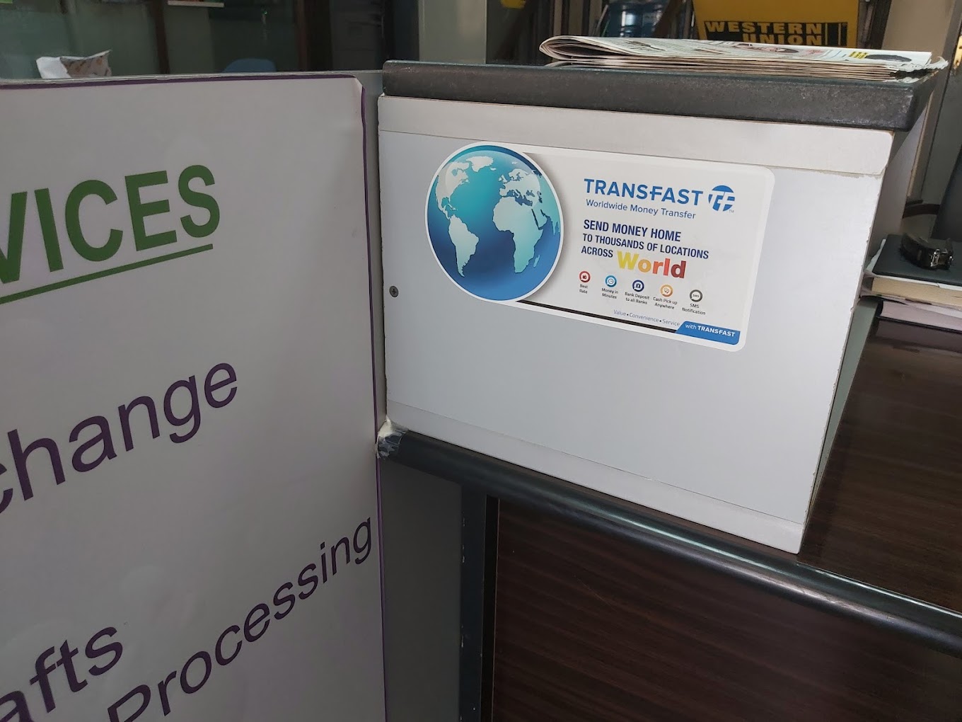 Al Razouki Exchange - Crystal Mall (Currency Exchange) in Dubai | Get ...