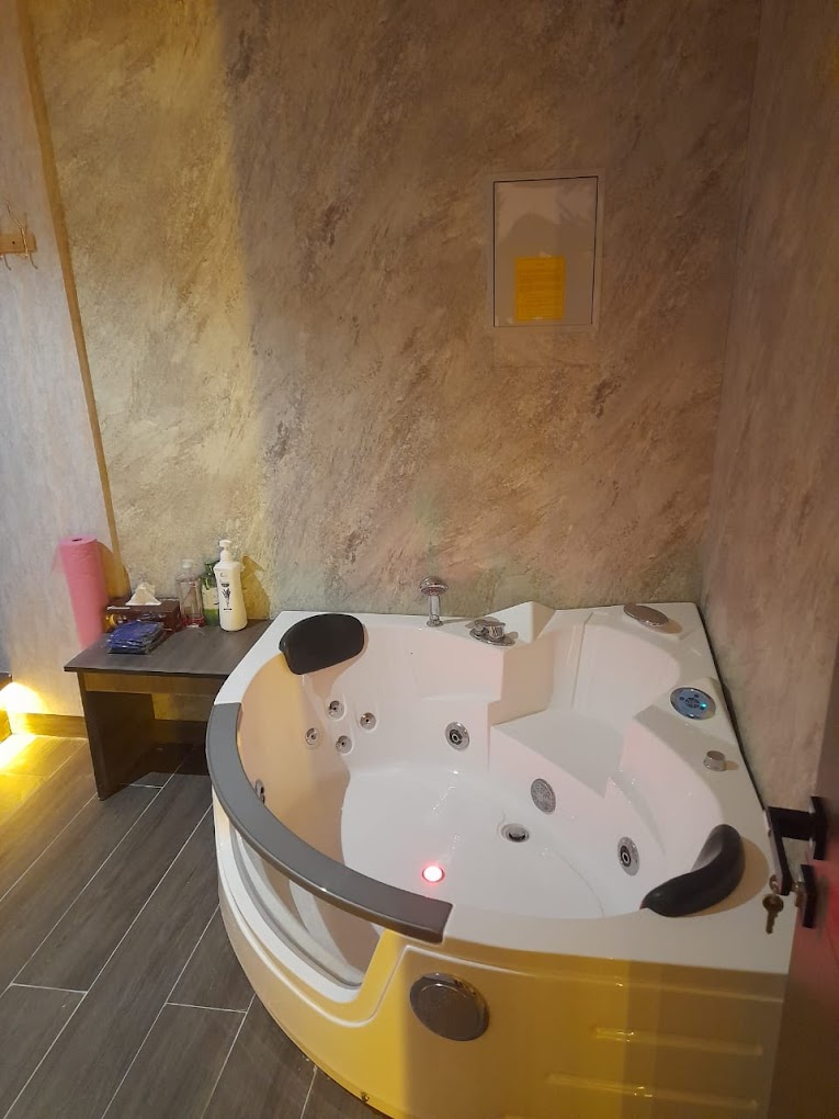 Vivi Spa Massage Deira (Spa Centers) in Deira | Get Contact Number ...