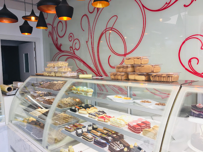 Lareen Sweets Muweilah (Dessert & Sweet shops ) in Muwaileh | Get ...