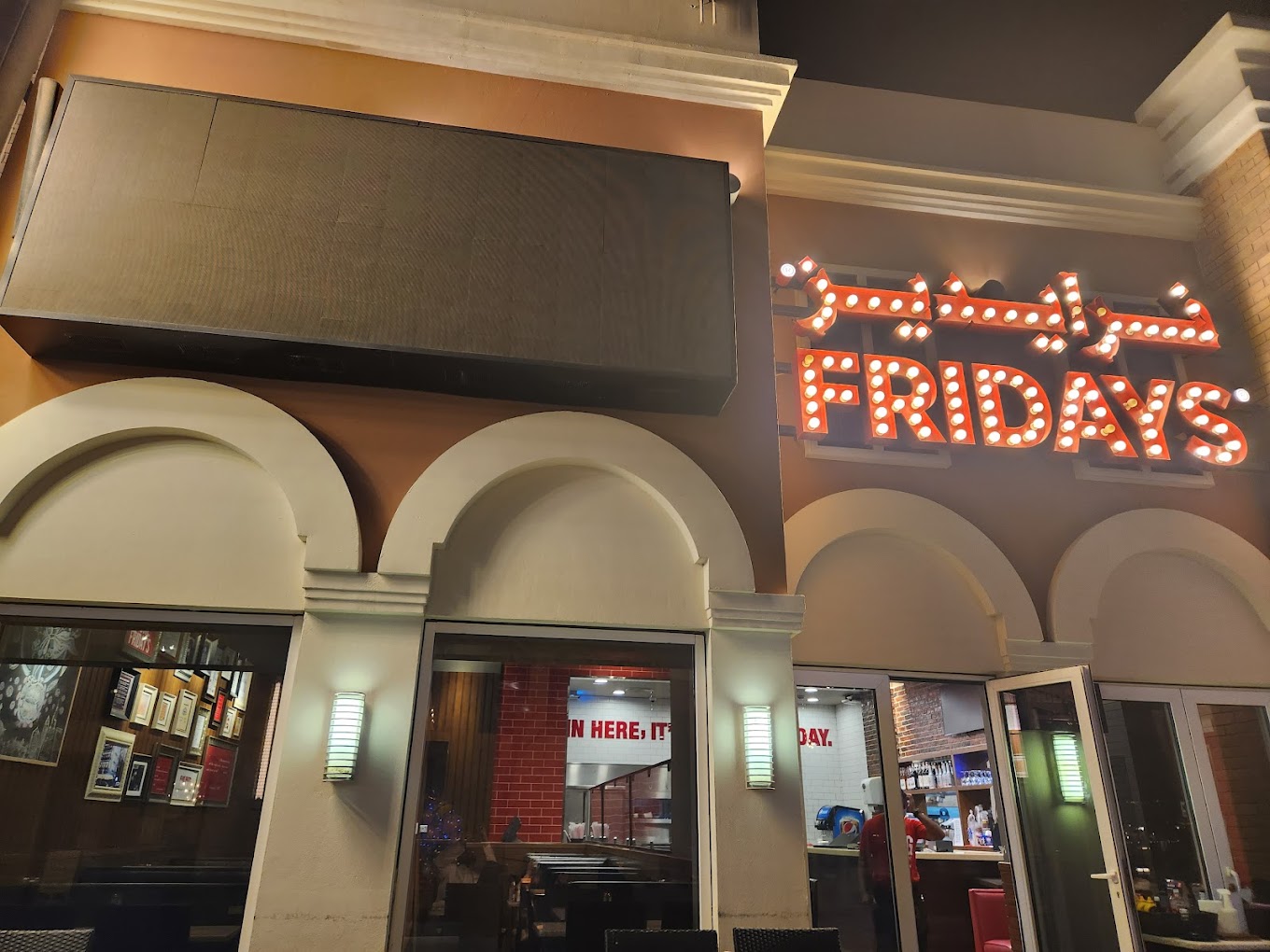 TGI Fridays - Rove Downtown (American Food ) in Dubai | Get Contact ...