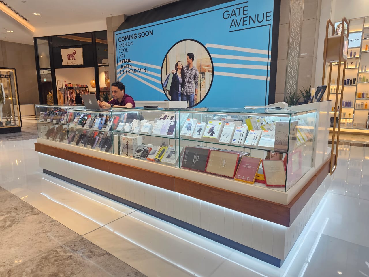 Smart Corner Electronics Gate Avenue (Mobile Phone Repair Shops) in Dubai | Get Contact Number ...