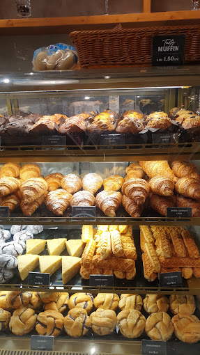 F Mart Boutique Supermarket - Business Bay (Hypermarkets) in Business ...